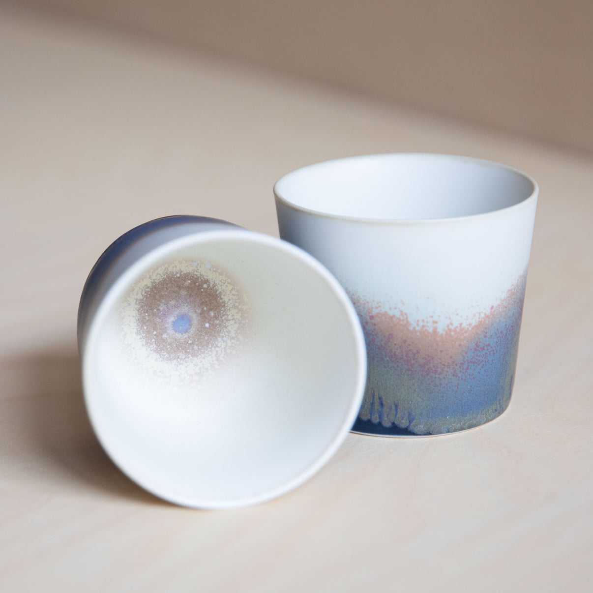 Porcelain Mountain Sea Glaze Cup – Rouge